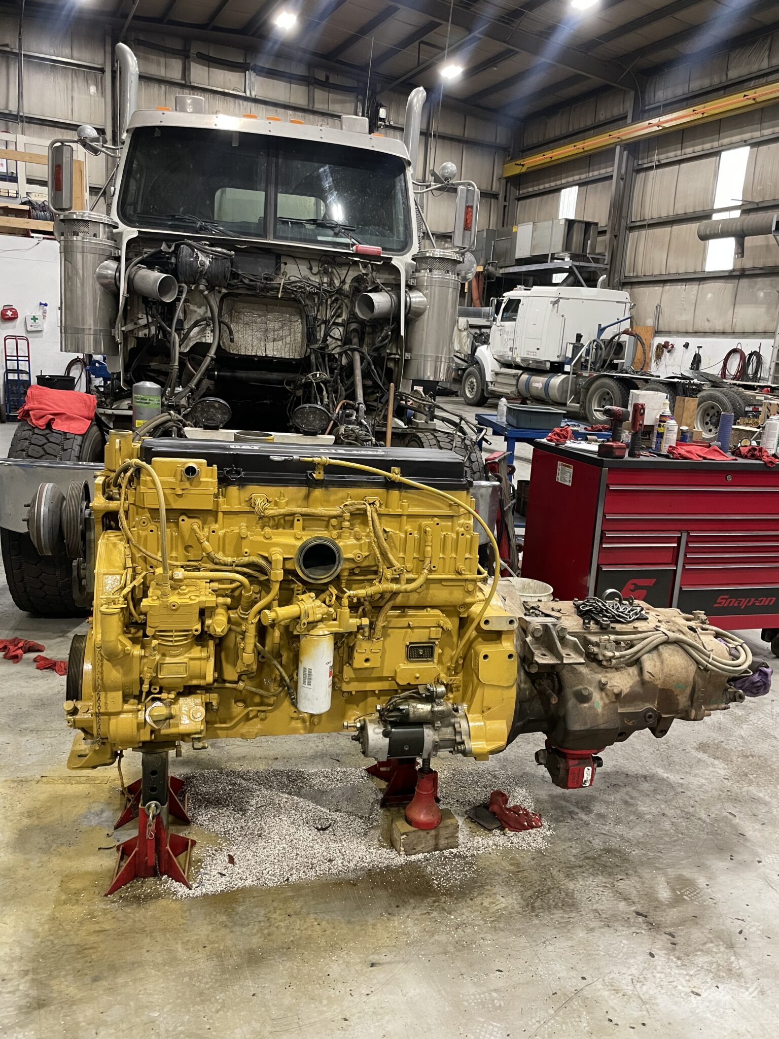 truck engine rebuild and repair - Mr.Diesel Inc - Heavy Truck Repair